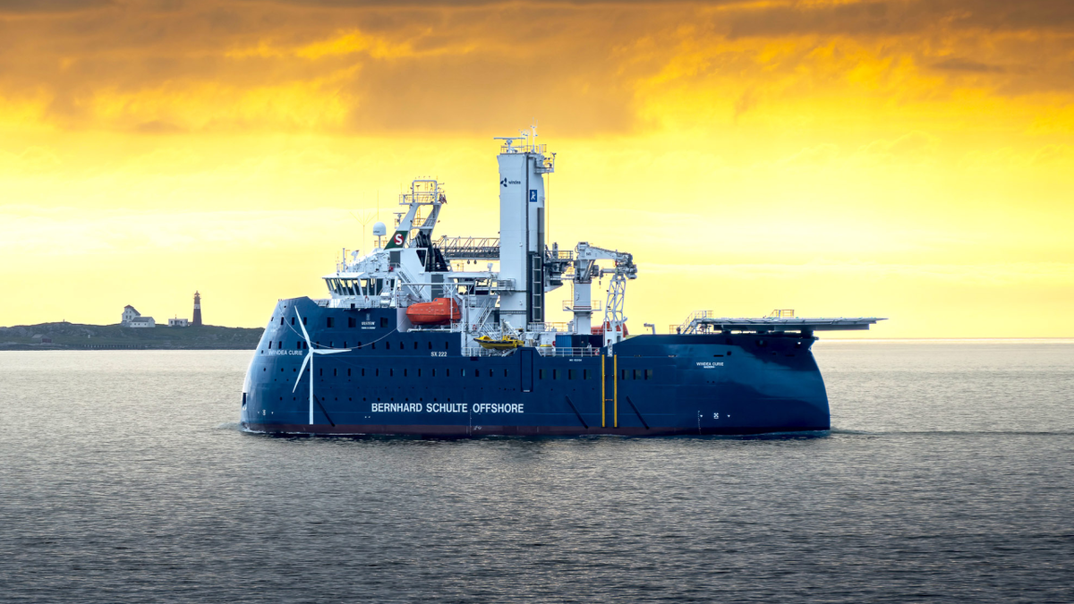 Компания BSO приняла в состав новый уникальный снабженец Windea Curie проекта Ulstein CSOV SX222 ...